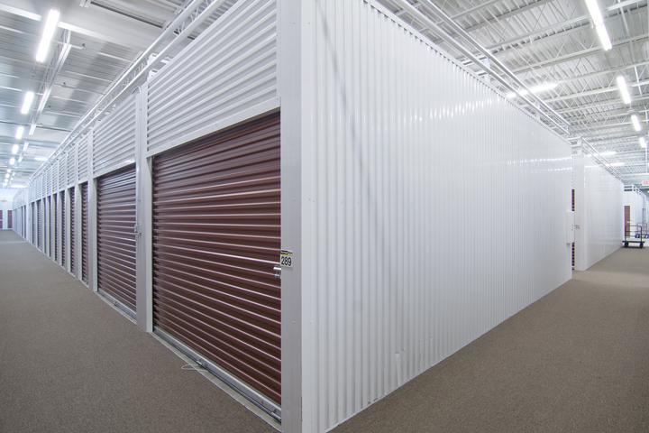 Self Storage Units in West Hopkins, MN | StorageMart