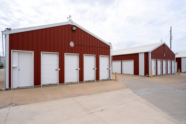Storage Units & Facilities in Kansas City, MO & KS | StorageMart