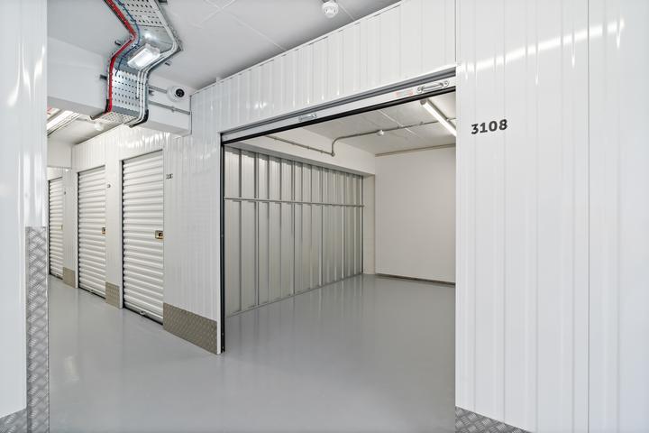 Southwick self storage on Wellington Rd | StorageMart in Brighton