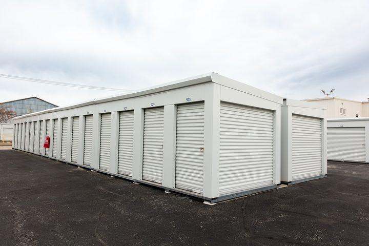 Storage Units in Milwaukee, WI, on Layton Ave | StorageMart