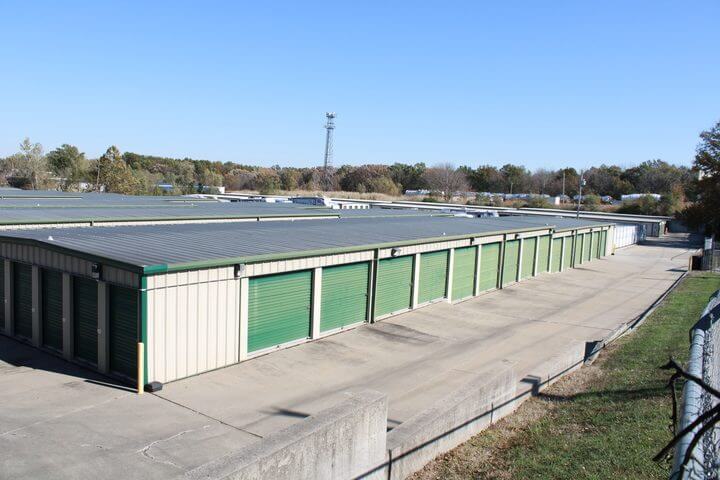 Pleasant Valley Storage Units on Stewart Rd | StorageMart