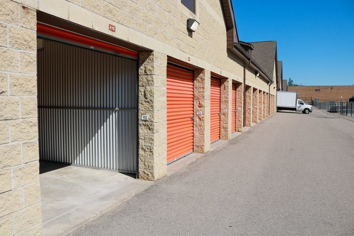 Self Storage Units in Concord and Vaughan | StorageMart